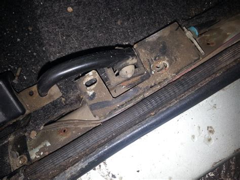 Ручка багажника — Lada 4x4 5D, 1,7 л, 2007 года | кузовной ремонт | DRIVE2