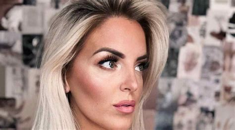 9 Trending Natural Eye Makeup Looks For Everyone Method Lash