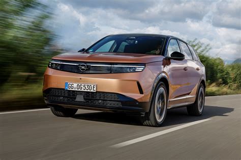 Dinamico Spazioso E Elettrificato Ecco Il Nuovo Opel Grandland Megamodo