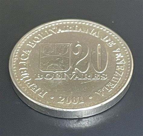 20 Bolívares Magnetic Venezuela Numista