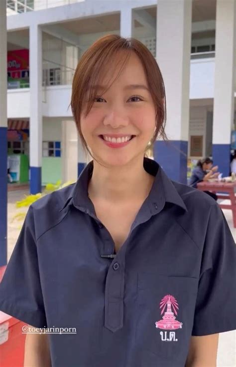 มาอวดลุคตัวเองในชุดพละกันค่า~