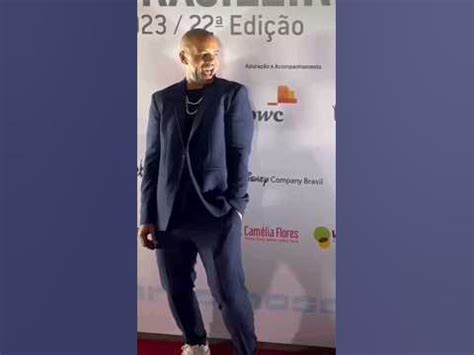 Jonathan Haagensen No Tapete Vermelho Do Grande Prêmio Do Cinema