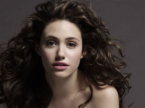 Emmy Rossum Smile Glance Hd Wallpaper Rare Gallery