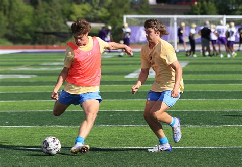 Soccer Spotlight Bartoni Looks To Put Finishing Touch On Stellar Cbc Career Metro Sports Stl
