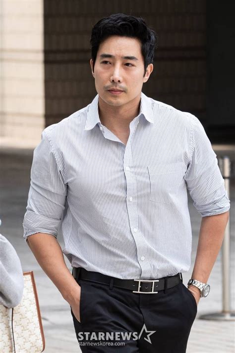 이근 유튜버 김용호 사망 소식에 사이버 렉카 이렇게 끝날 것 스타뉴스