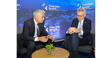 Министър Малинов и Джефри Паят обсъдиха енергийното ни сътрудничество със САЩ