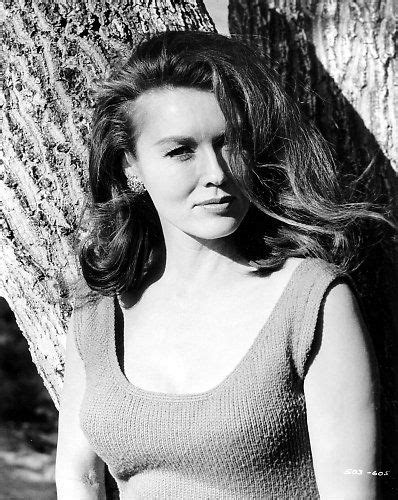 Elaine Devry Famousfix