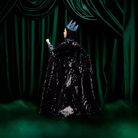 Evil Queen Limited Edition Doll 2025 Snow White Live Action Film