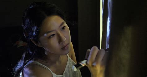 Meet Rug Making Tiktok Star Simji Maxim