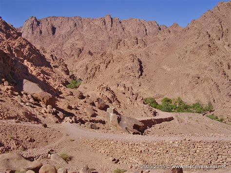 Trek 6 The Wadi Tinya Circuit 1 3 Days