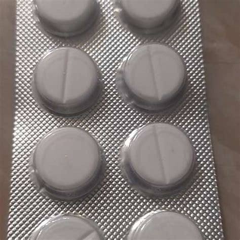 Apt品牌 撲熱息痛止痛退燒藥500mg 10粒 X 1排 必理痛藥效 二手或全新防疫用品 其它