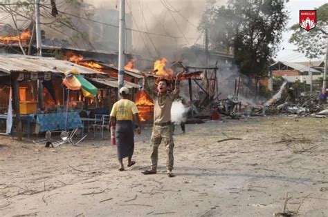 မန္တလေးတိုင်းကို တိုက်ပွဲတွေမရောက်လာအောင် စစ်တပ်ဘယ်လိုတန်ပြန်နေလဲ Bbc News မြန်မာ