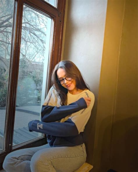 Bomeocon Adl Kullan C N N S Ng Panosundaki Pin Sar Nlar Kad N K Zlar