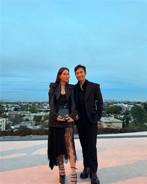 Lee Min Jung And Lee Byung Hun Stun Netizens With Their Unaging Visuals During Rare Joint