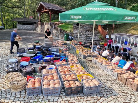 ФОТО Скребатно се подготвува за големиот верски празник Успение на Пресвета Богородица Ohrid1