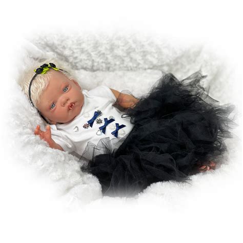 Miriam Reborn Lil Vampz Mary Shortle