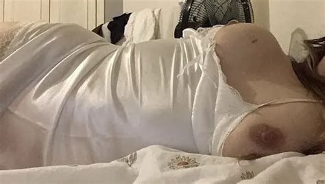 Aussie Pillow Humping Milf Orgasms Xhamster