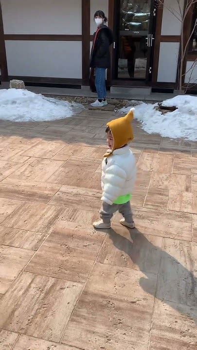 아들 손주만 넷인 젊고 예쁜 할머니🤭 Youtube