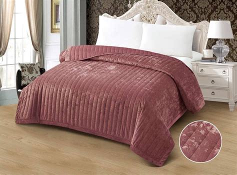 Велюрове покривало — ціна 1120 грн у каталозі Покривала Купити товари для дому та побуту за