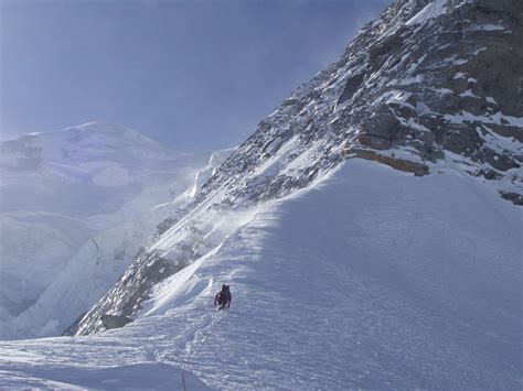 무료 이미지 눈 감기 모험 휴양 익스트림 스포츠 스키 타기 산등성이 정상 회담 상승 얼음 벽 겨울 스포츠