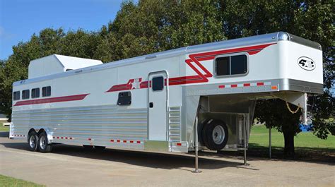 4 Star Horse Trailers With Custom Built Living Quarter