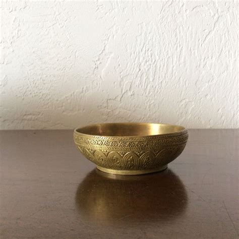 Vintage Brass Ornamented Small Bowl Paisley Design Bowl Fl Etsy Brass Ornaments Vintage