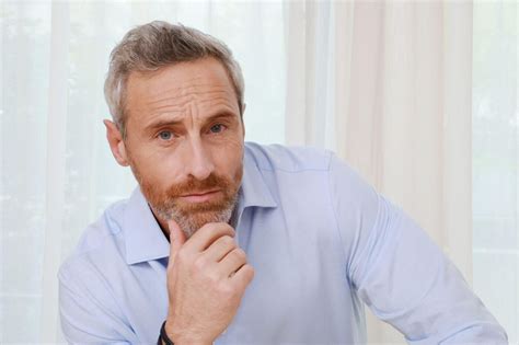 Emploi Fictif François Fillon Condamné à 4 Ans De Prison Avec Sursis 370 000 Euros Damende