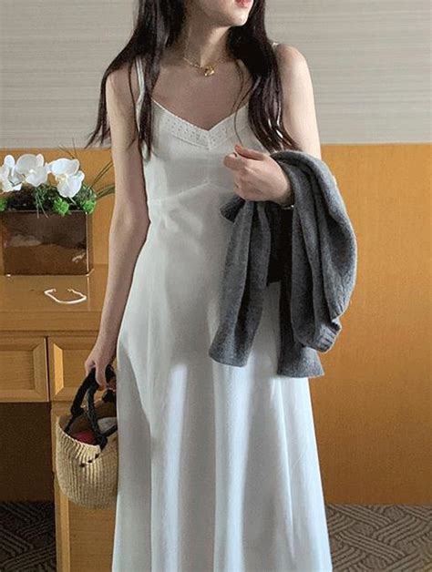 서스펜더 러블리 롱원피스 브이넥 스티치 레이스 슬림허리 민소매 뷔스티에원피스 나시 롱 드레스 원피스 휴양지원피스 비치원피스 바캉스원피스 순백색 에쁜 멜빵 여름원피스 동남아