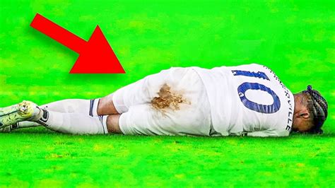 10 Most Embarrassing Moments In Football History