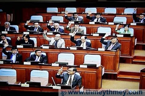 លោក សម រង្ស៊ី គាំទ្រ សេចក្តី ព្រាងនៃ សេចក្តីស្នើ ច្បាប់ កែ ទម្រង់ គ ជ ប ទាំងពីរ