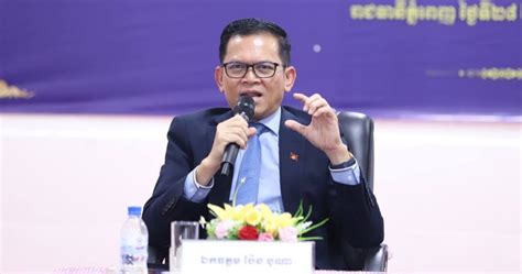 ឯកឧត្តម ប៉ែន បូណា៖ ដើម្បីក្លាយជាមូលធនមនុស្ស យុវជនត្រូវរៀនឱ្យលើសពីចេះ ក្រសួងព័ត៌មាន