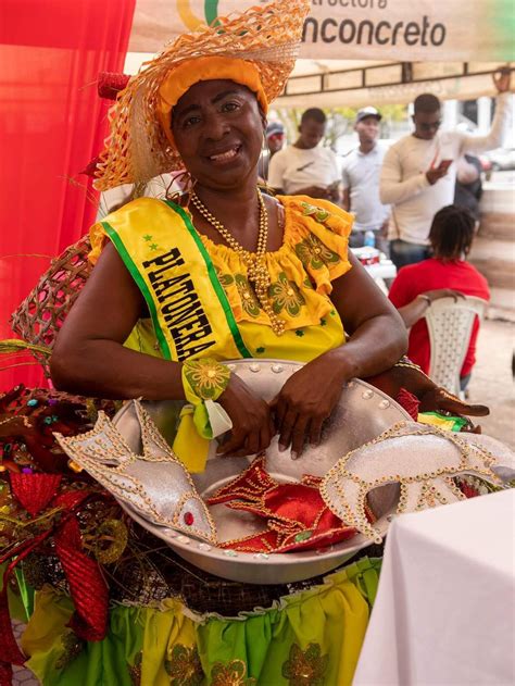 Combining Safety Nets And Fishing Nets For Colombian Fish Workers