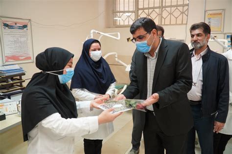 تجلیل از پرستاران دانشکده دندان پزشکی واحد شیراز