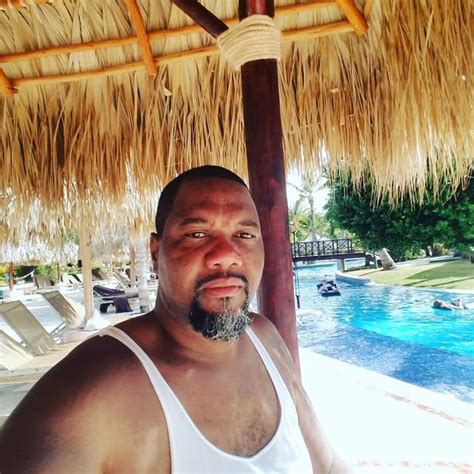 Melvin Moore Melvin On Threads