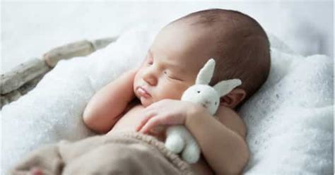 During The New Sleep Stage Human Infant Brains And Bodies Are Active