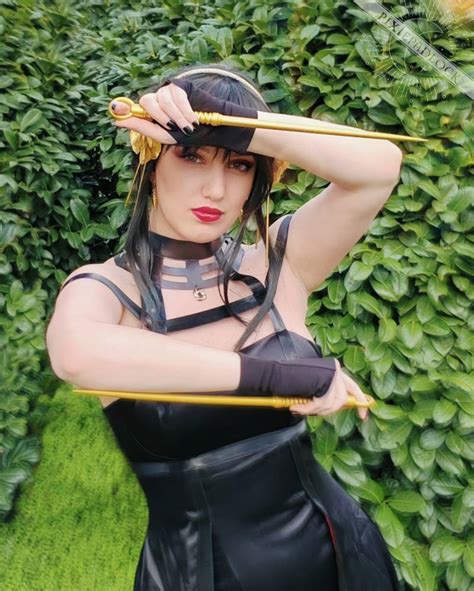 Yor Forger Cosplay By Pixiepadlock By Pixiepadlock On Deviantart