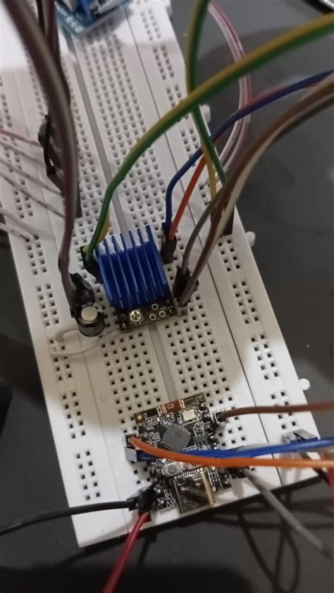 stepper motor not rotating just vibrate when rotated manually motors