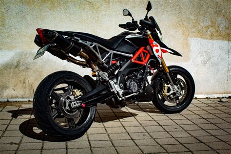 Aprilia 900 Dorsoduro “manufacturing Facility” Bikebound