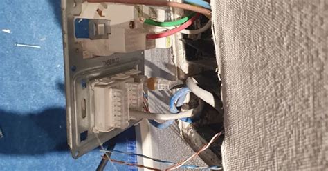 전화상담부터 친절하게 안내해주셔서 깔끔하게 잘 설치할수 있었습니다~ 이사갈때 또 이용할 예정입니다 아주만족 숨고 숨은고수