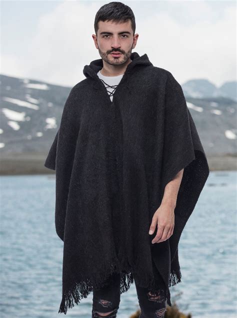 Hooded Black Poncho For Men Poncho Types De Vêtements Alpaga