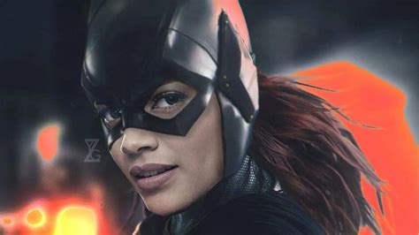 ¡directores De Batgirl Opinan Sobre The Flash Fuera De Foco