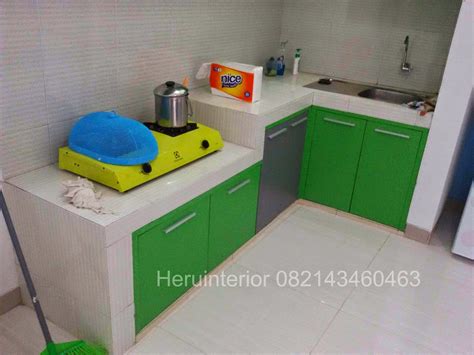 19 Model Kitchen Set Warna Hijau Konsep Terpopuler