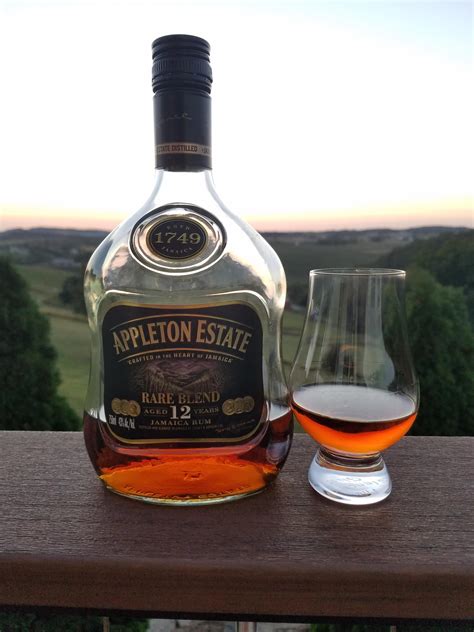 Review 53 Appleton Estate 12 Year Scrolller