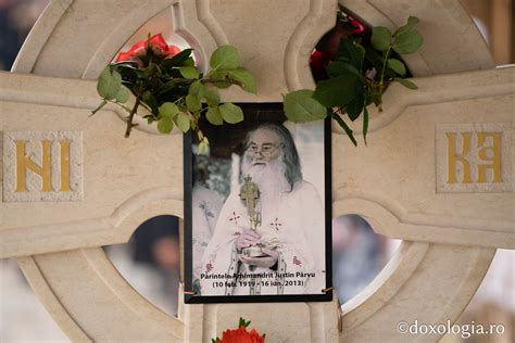 Taina Pocăinței Taina Veșniciei Părintele Mărturisitor Justin Pârvu Doxologia