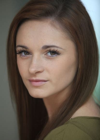 Ellie Louise Models Plus