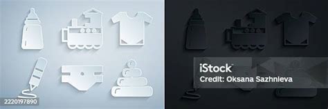 아기 흡수성 기저귀 Onesie 그림 그리기 왁스 크레용 피라미드 장난감 장난감 기차 및 병 아이콘을 설정합니다 벡터 3차원 형태에 대한 스톡 벡터 아트 및 기타 이미지