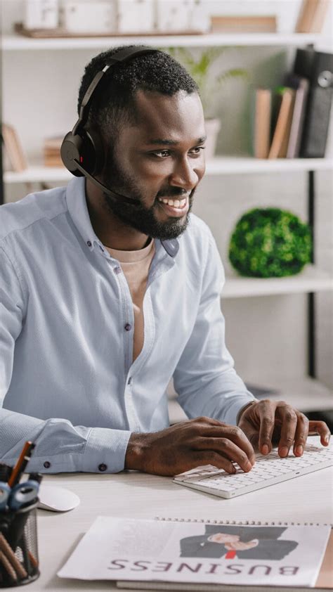 Professional All Rounder Headset For Hybrid Working Jabra Evolve