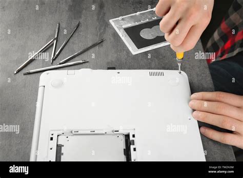 Assembling Laptop Hi Res Stock Photography And Images Alamy