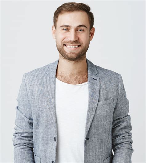 Our Instructors 산업현장에서 필요한 모든 교육을 디지털 트윈과 함께 제공합니다