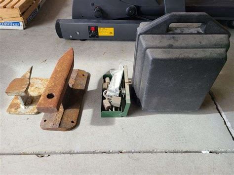 2 Vintage Anvil Locks Craftsman Router Prime Time Auctions Inc